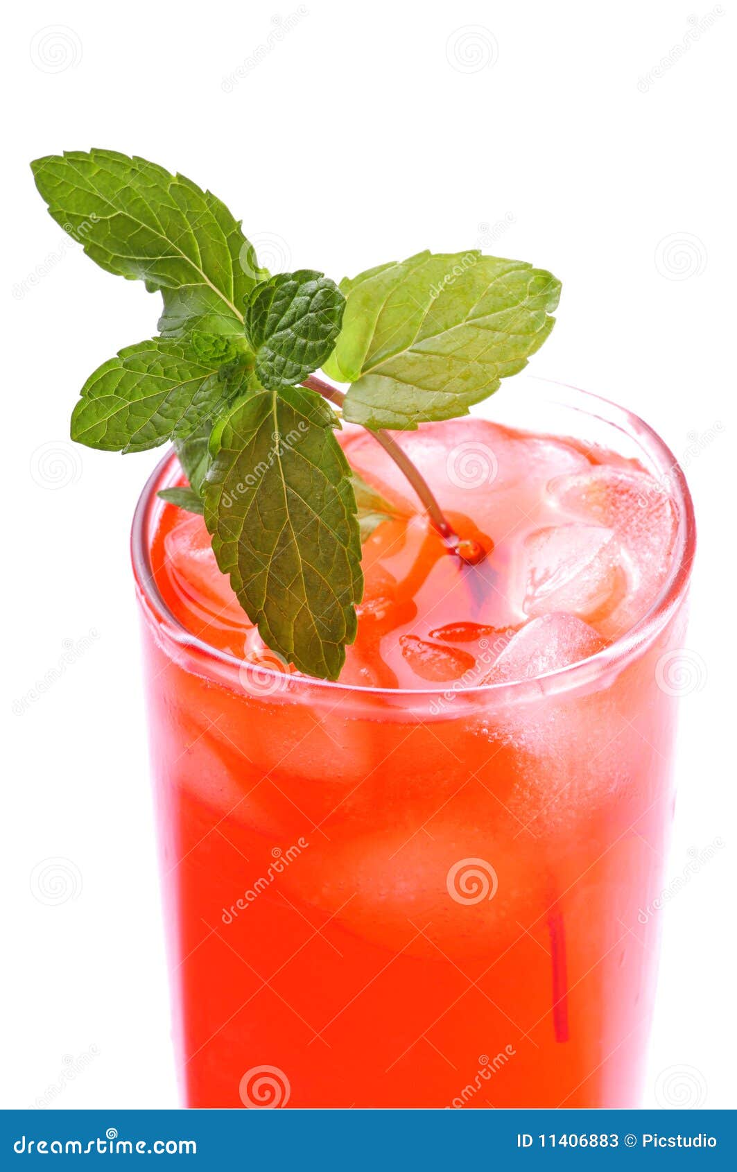 Bevanda Di Rinfresco Con La Menta Immagine Stock - Immagine di gambo ...