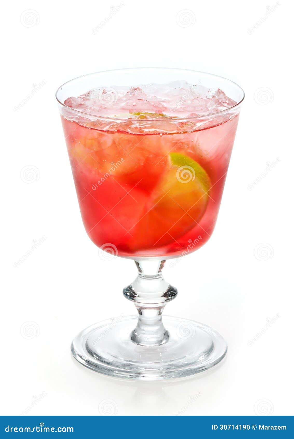 Bevanda Fredda Rossa Con Ghiaccio E Calce Fotografia Stock - Immagine ...