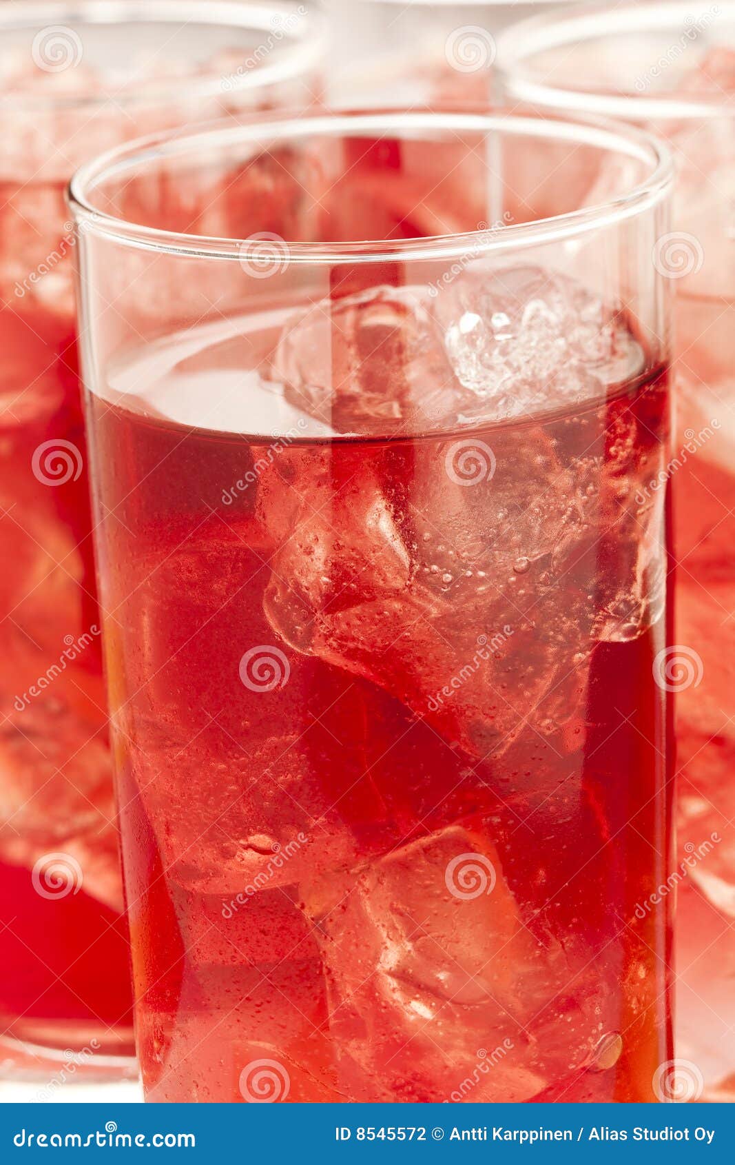 Bevanda rossa fotografia stock. Immagine di bevanda, liquido - 8545572