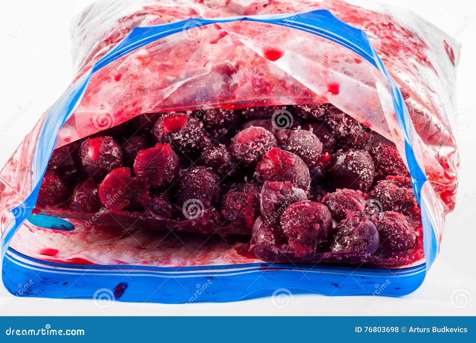 Bevroren kersen stock foto. Image of plastiek, vorst - 76803698