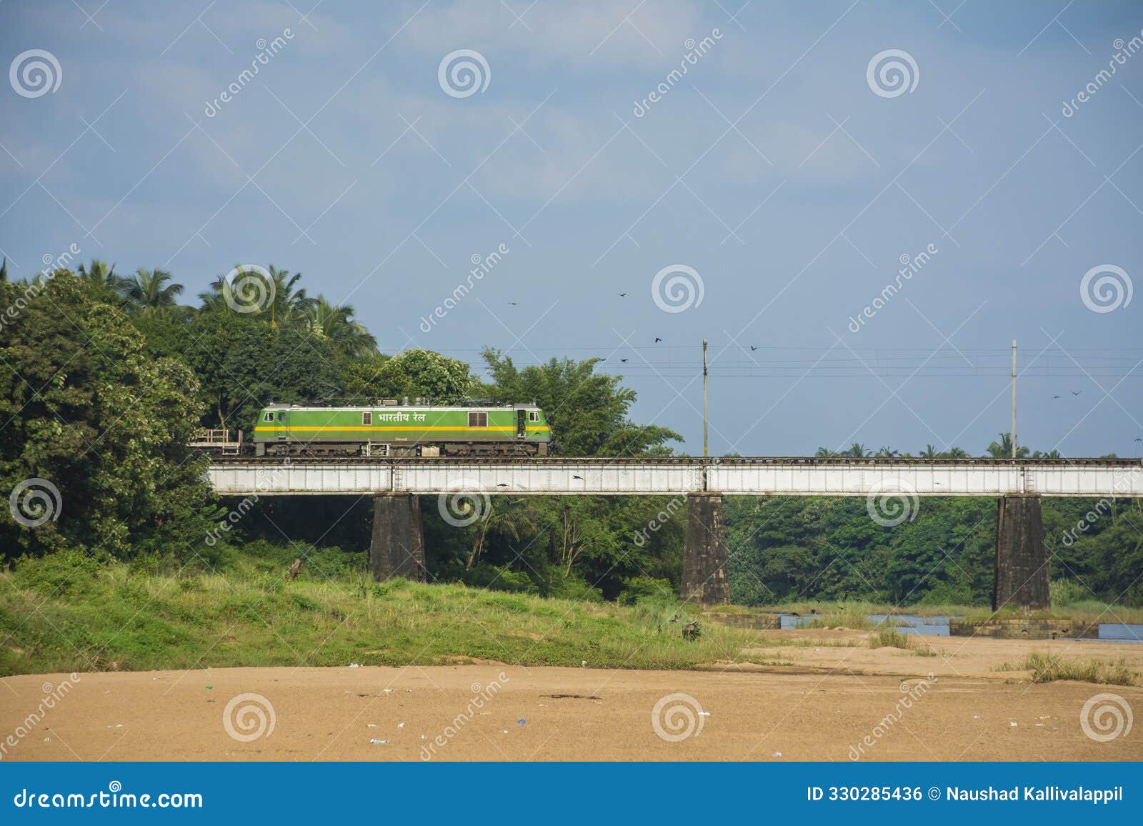Bharathapuzha river bridge stock photo. Image of destination - 330285436
