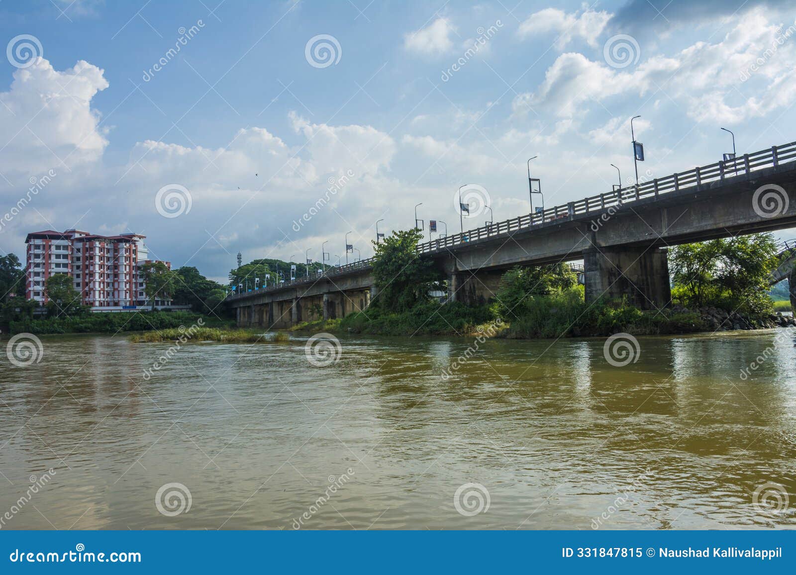Bharathapuzha river bridge stock image. Image of transport - 331847815