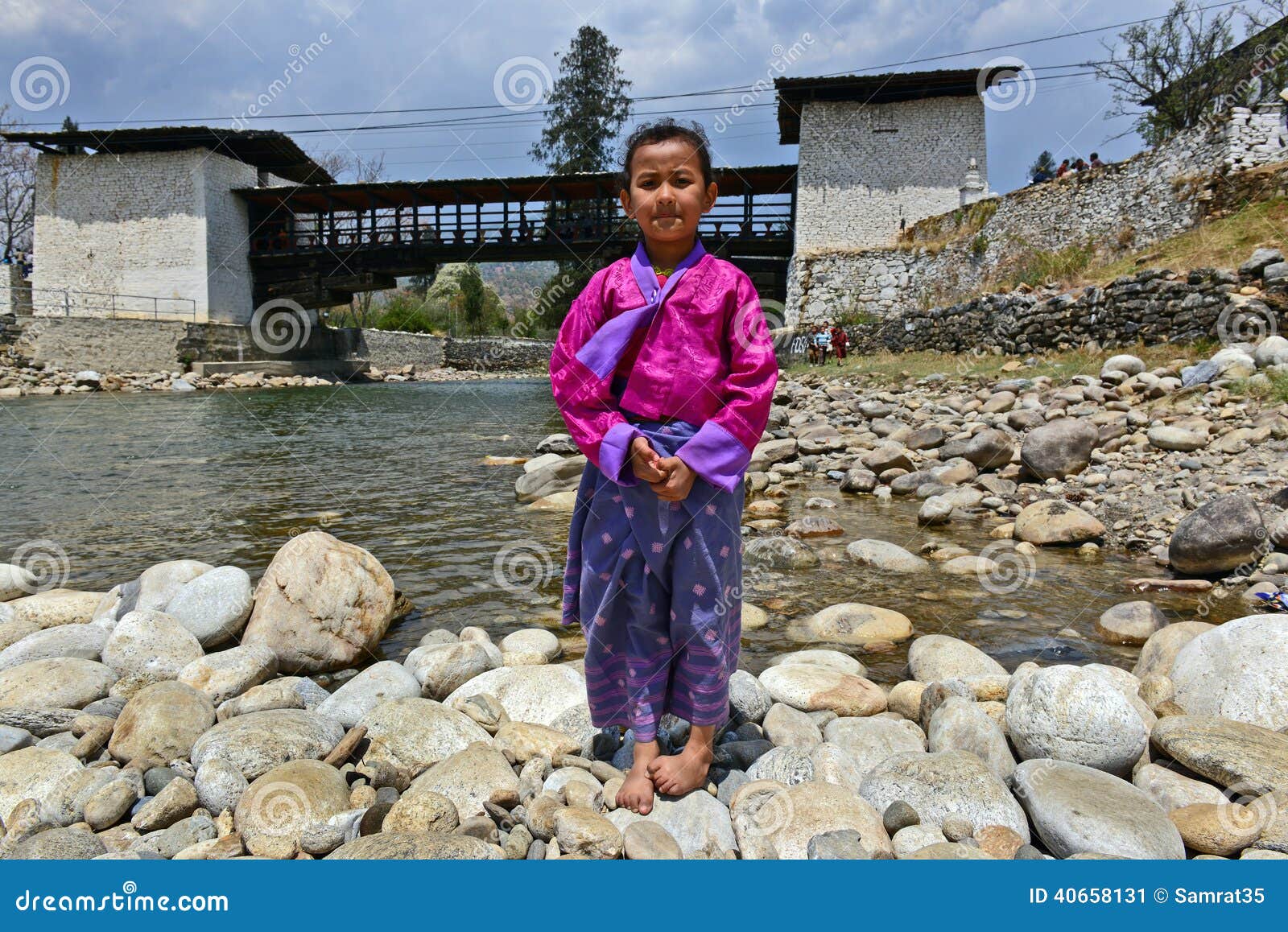 Bhutanese Girl Editorial Photo Image Of Bhutan Bridge 40658131