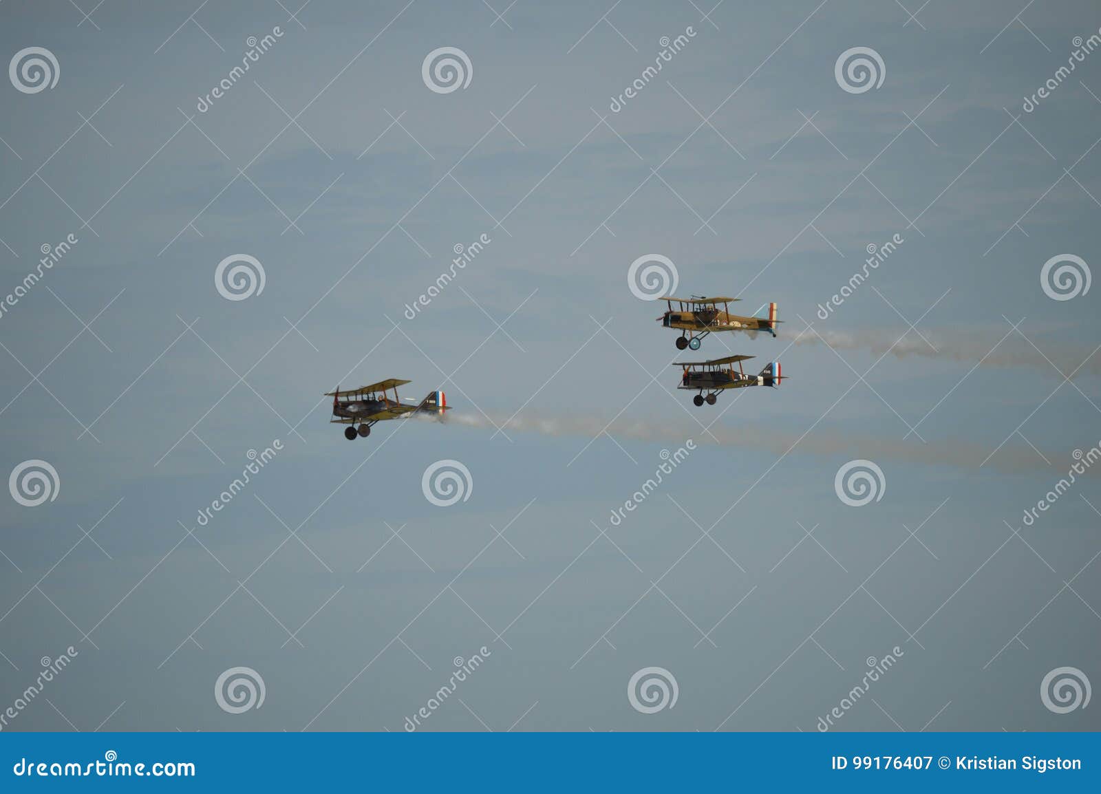 Three bi planes editorial photography. Image of left - 99176407