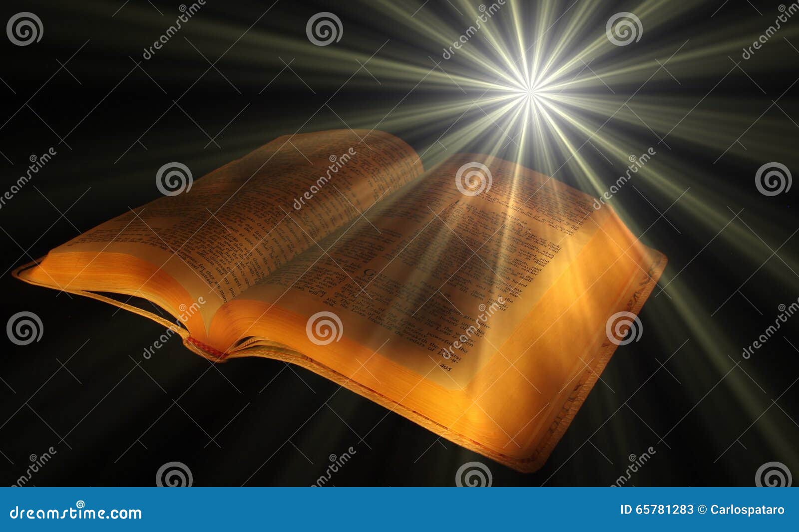 Bibeln av guden fotografering för bildbyråer. Bild av bikt - 65781283