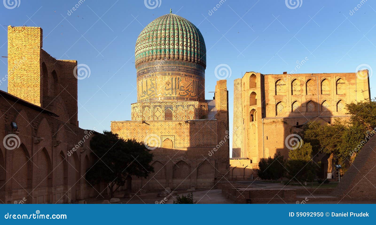Bibi-Khanym Mosque - Registan - Samarkand - Uzbekistan Stock Photo ...
