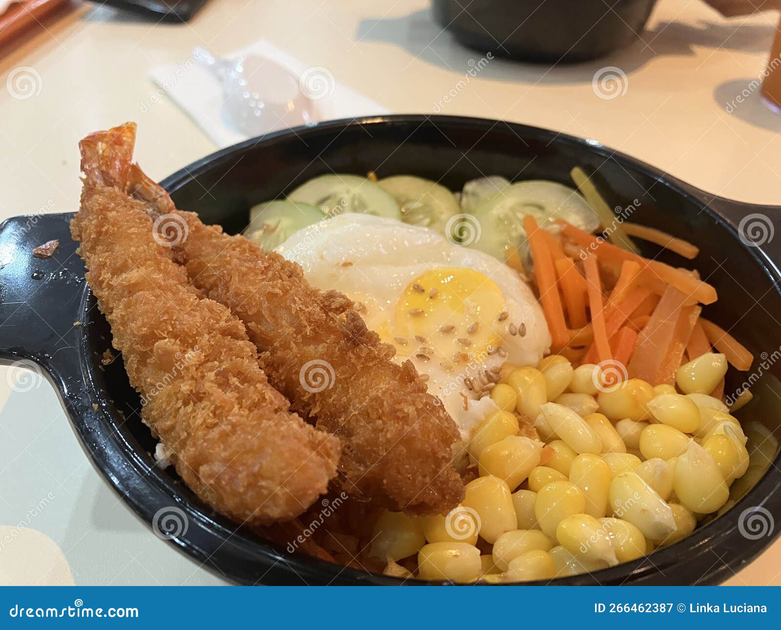 Bibimbap Mixbowl Comida Popular Coreana Imagen de archivo - Imagen de ...