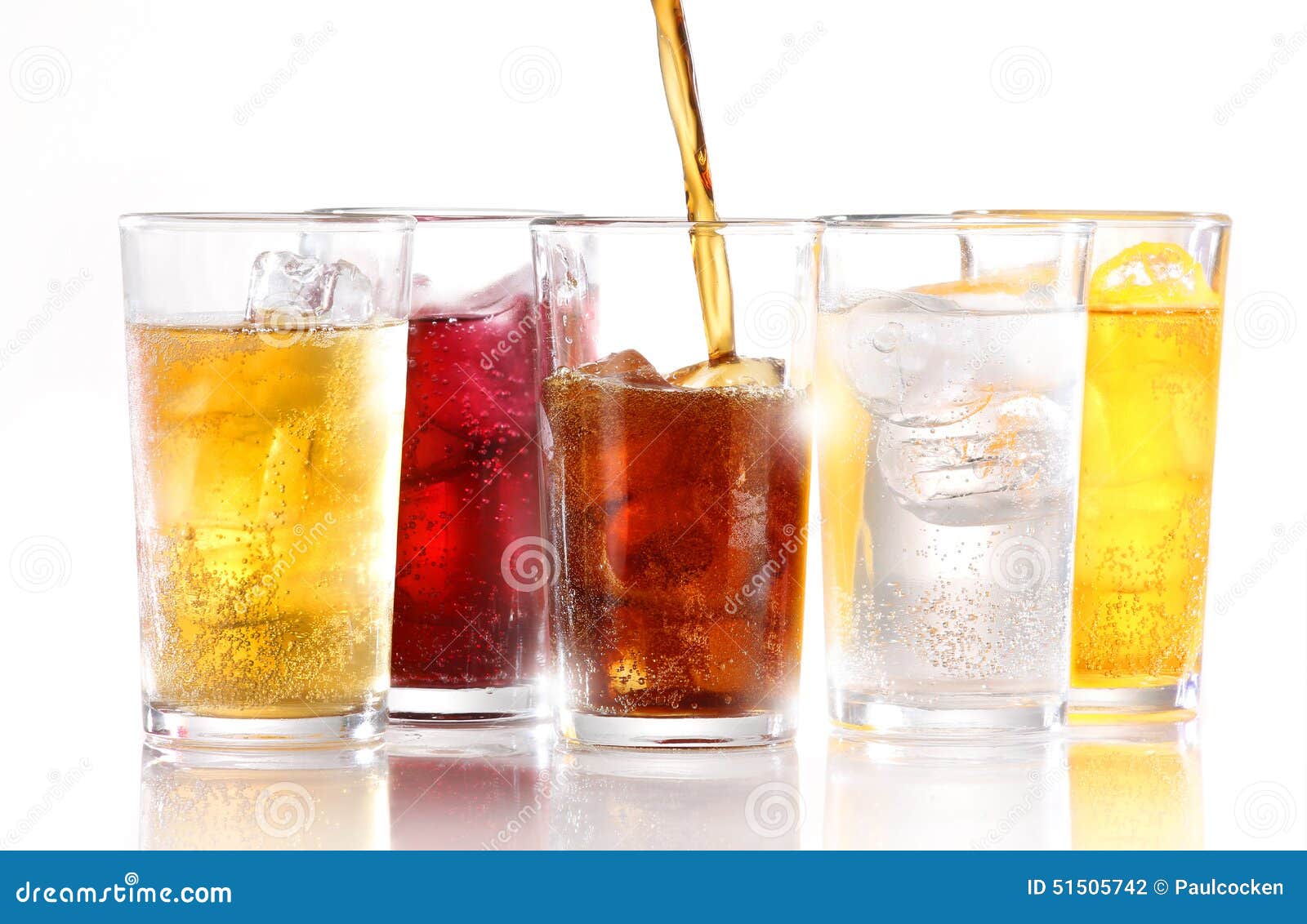 BIBITE GASSATE fotografia stock. Immagine di estate, rinfrescare - 51505742