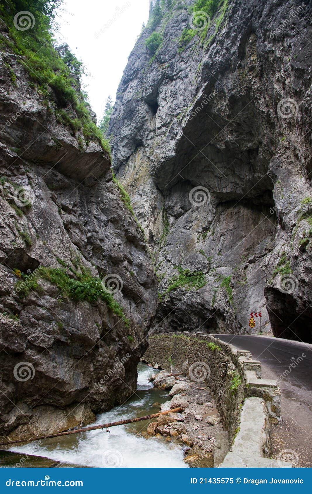 Bicaz Gorge and Little River Stock Image - Image of narrow, european ...