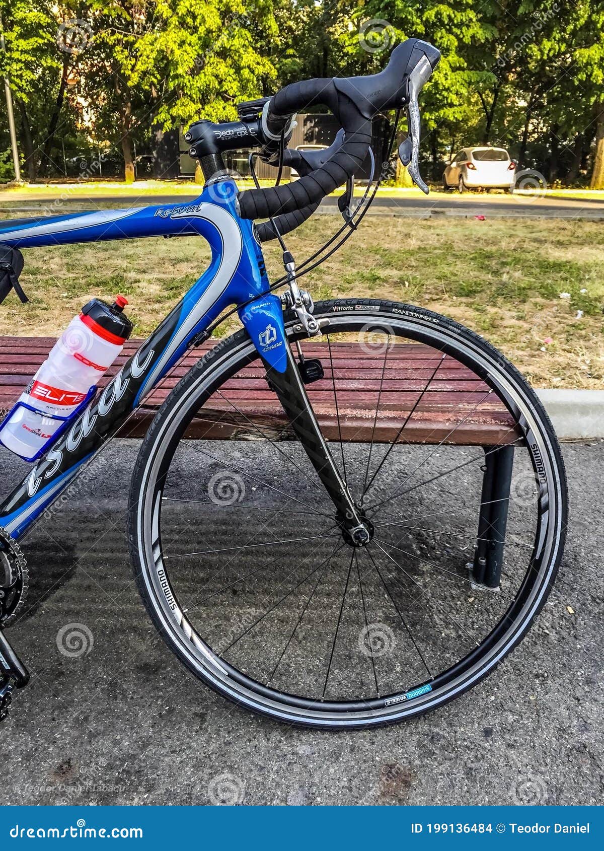 Bicicleta Isaac Kelvin imagen de archivo editorial. Imagen de isaac ...