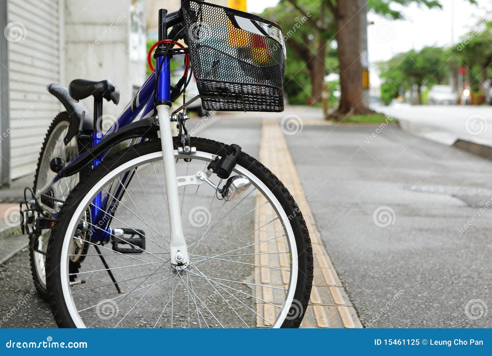 Bicycle stock image. Image of outdoors, lifestyle, expectation - 15461125