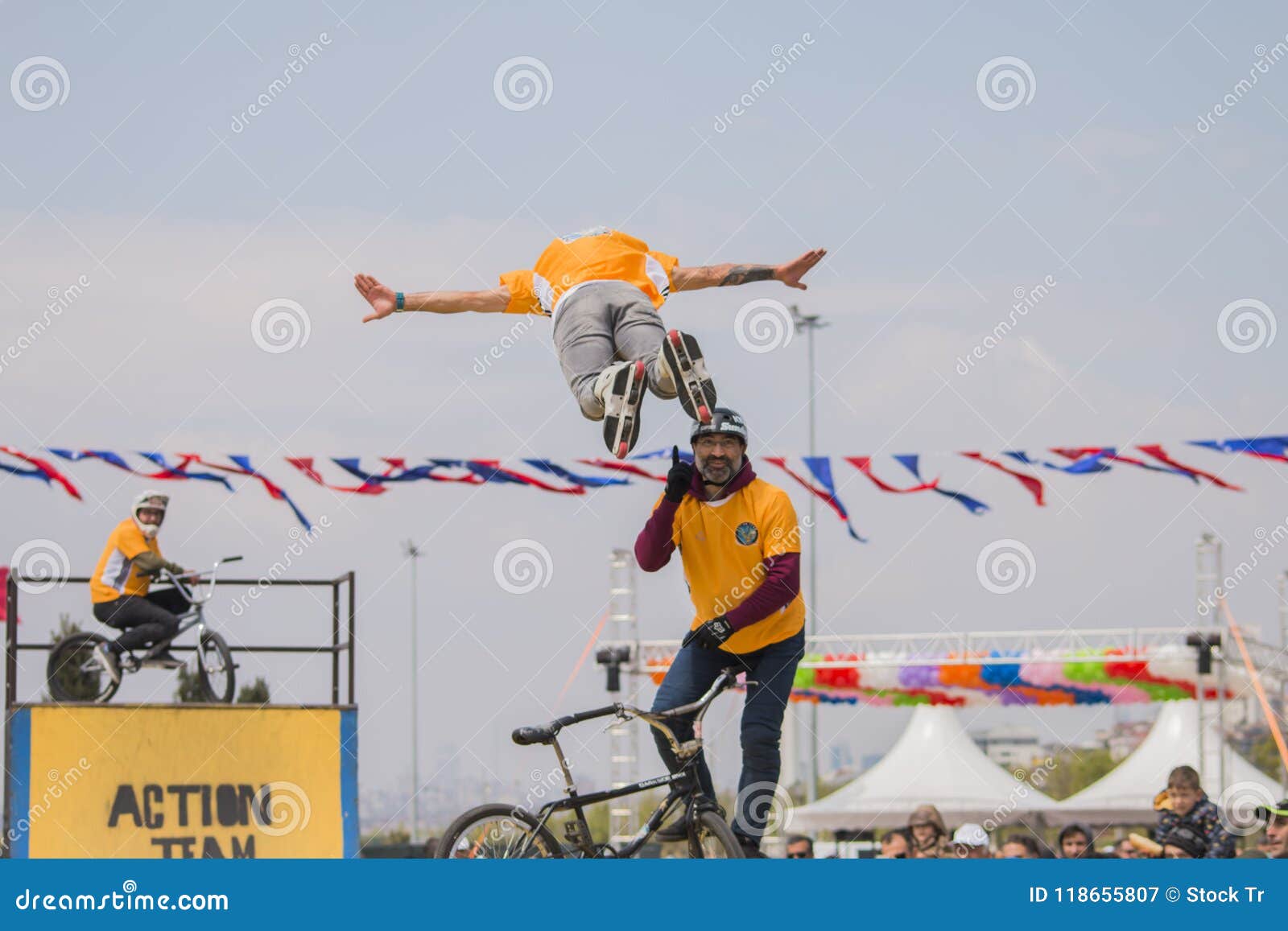 Bicycle acrobatics show editorial photography. Image of cycle - 118655807
