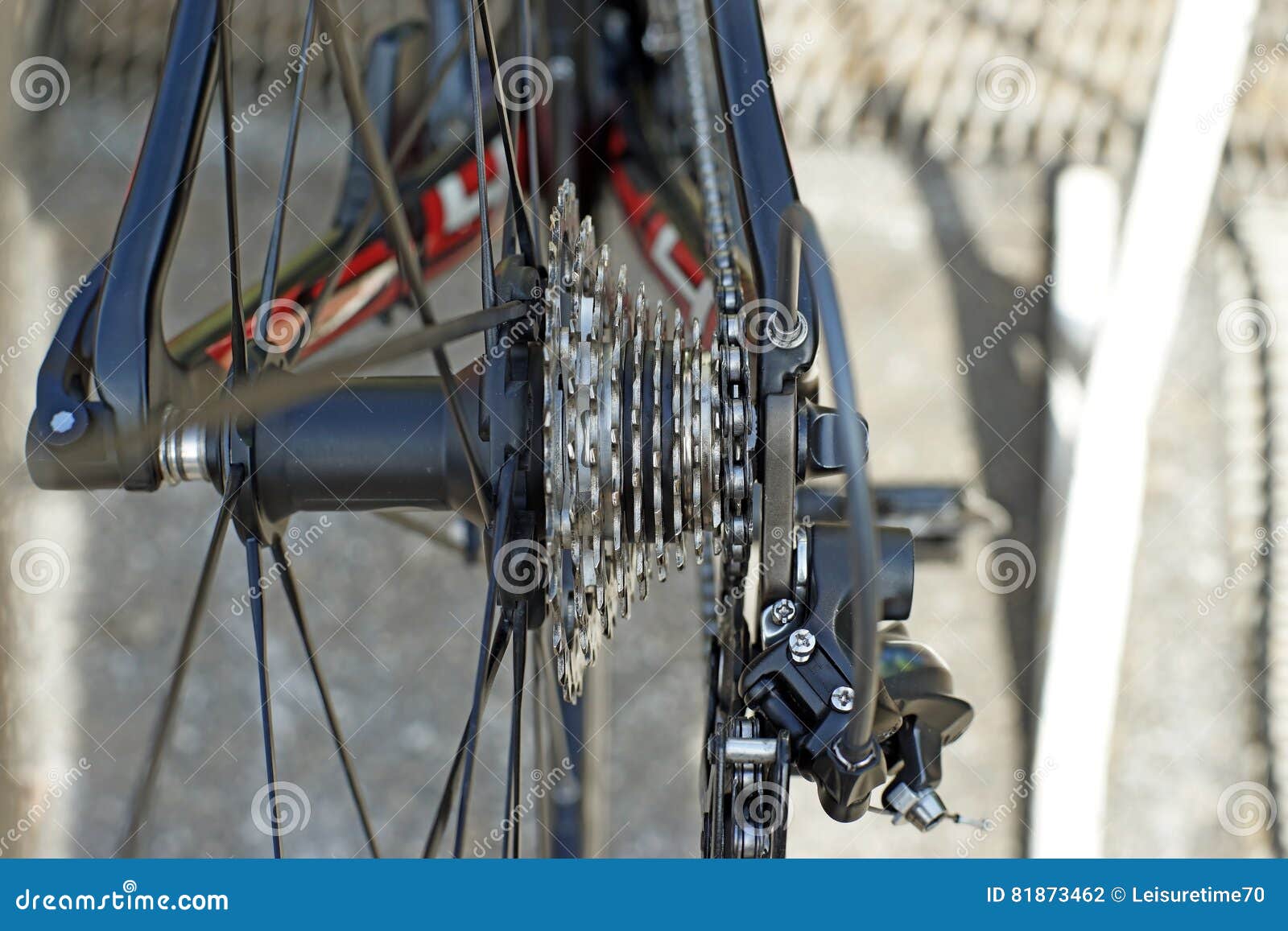 Bicycle gears and chain stock photo. Image of transportation - 81873462