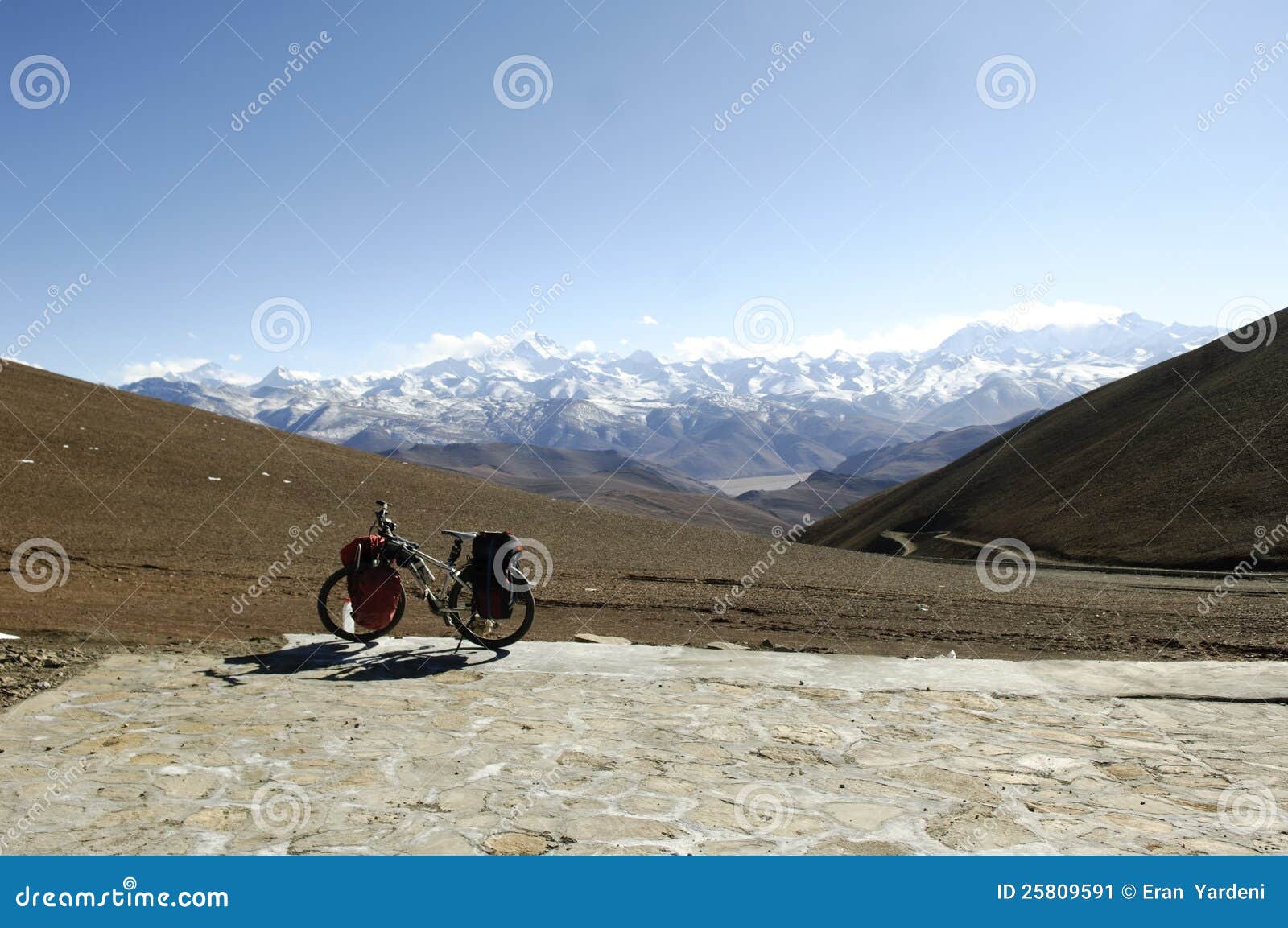 Bicycle by the Himalaya Mountain Range Stock Image - Image of landscape ...
