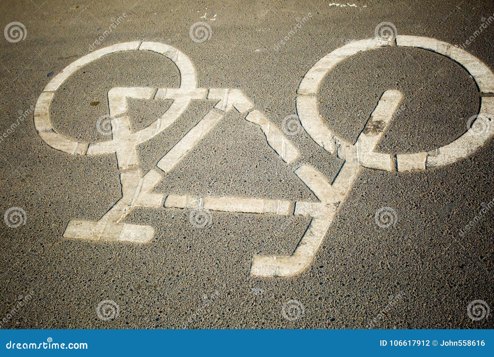 Bicycle lane marks stock illustration. Illustration of route - 106617912