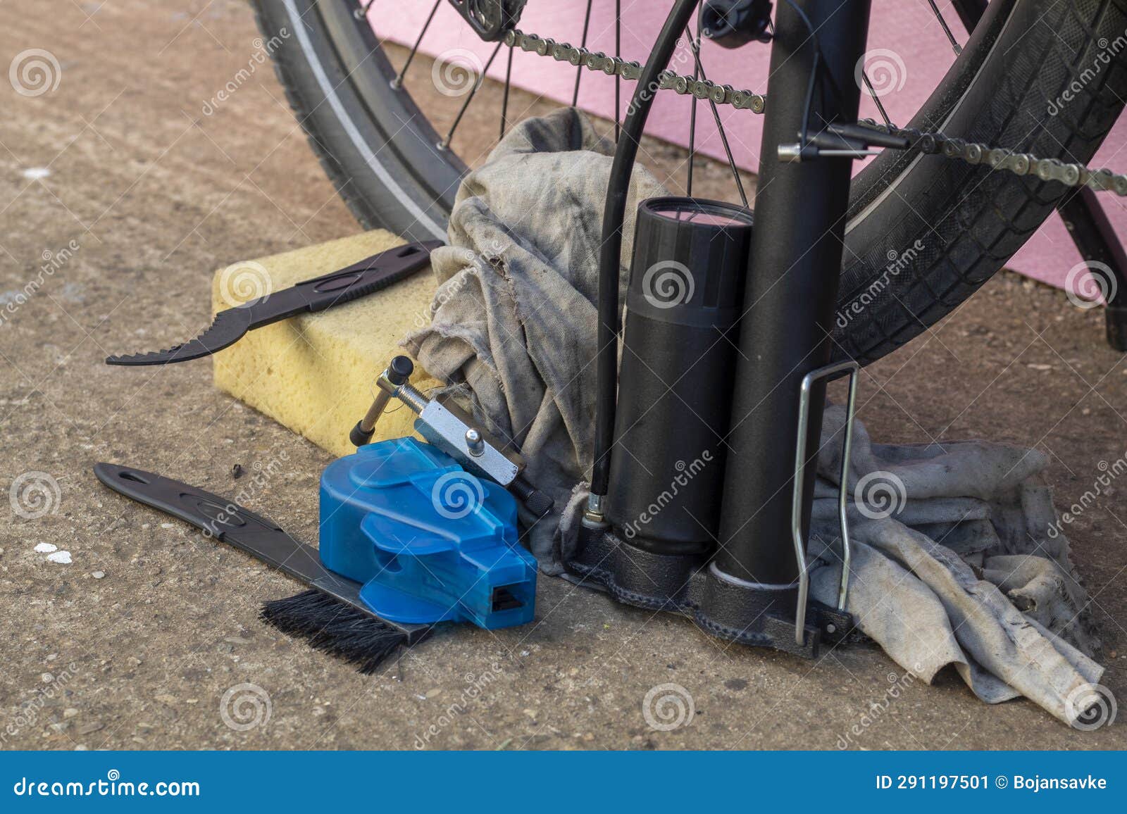 Bicycle Maintenance Essential Kit Stock Image - Image of wheel, basic: 291197501