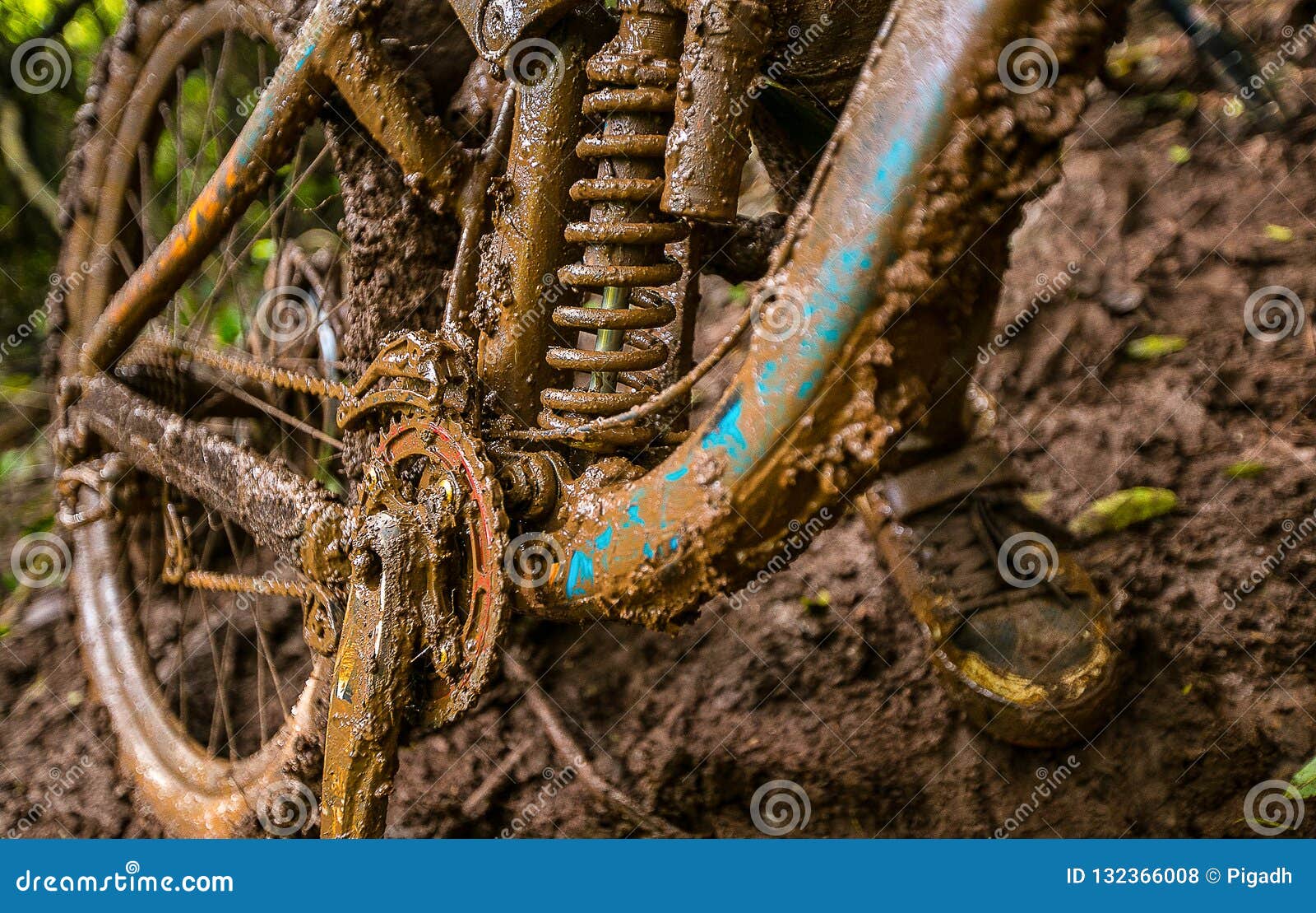 Bicycle MTB Mud condition stock photo. Image of condition - 132366008