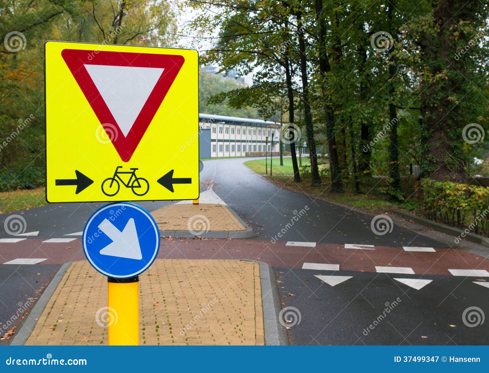 Bicycle path stock image. Image of ride, city, bicycle - 37499347