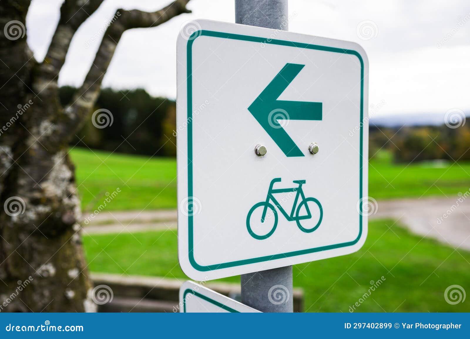 Bicycle Route Sign Pointer, Bicycle Route Table Stock Image - Image of ...