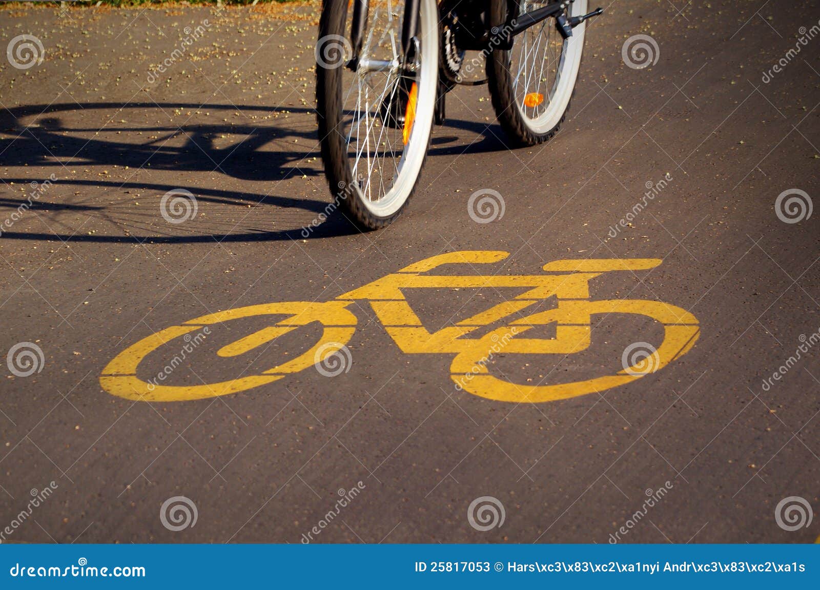 Bicycle sign stock image. Image of bicycle, symbol, activity - 25817053