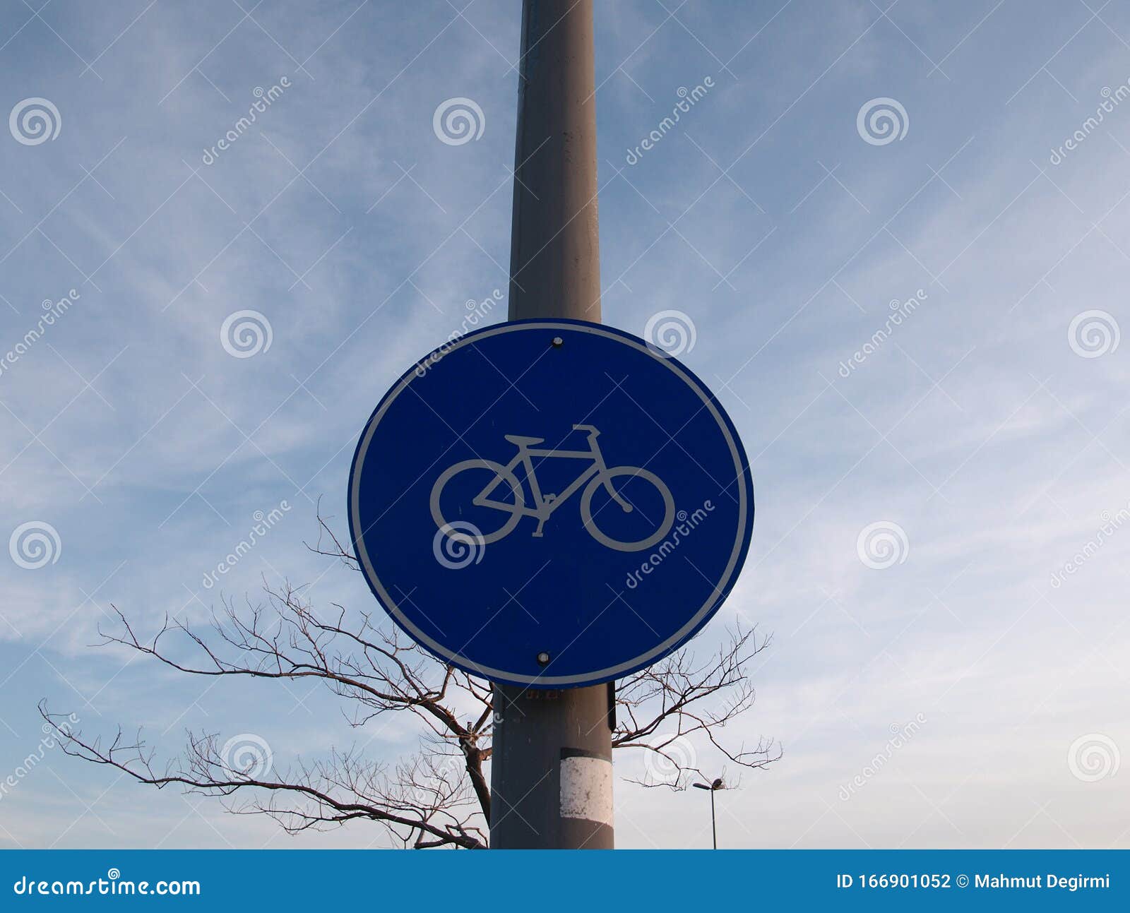 Bicycle sign icon stock photo. Image of bicyclist, sport - 166901052
