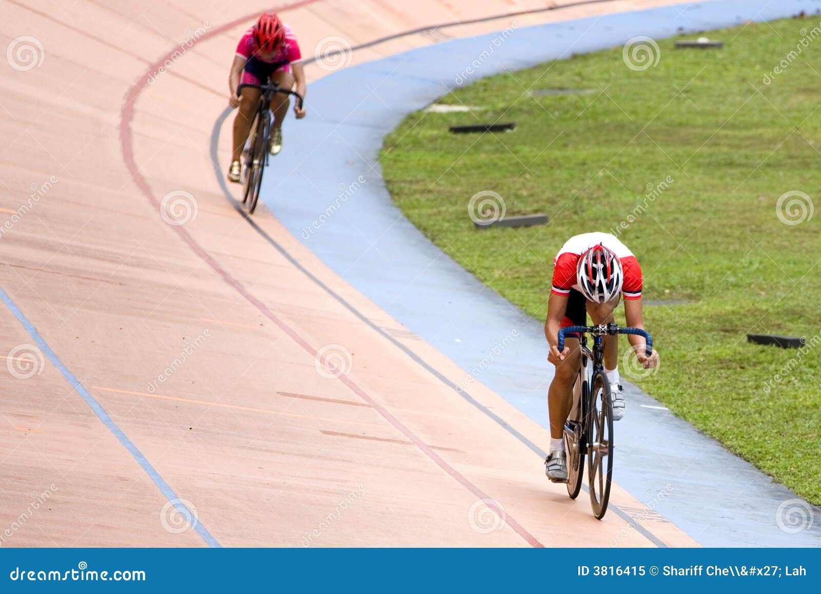 Bicycle Sprint Race stock image. Image of motion, helmets - 3816415
