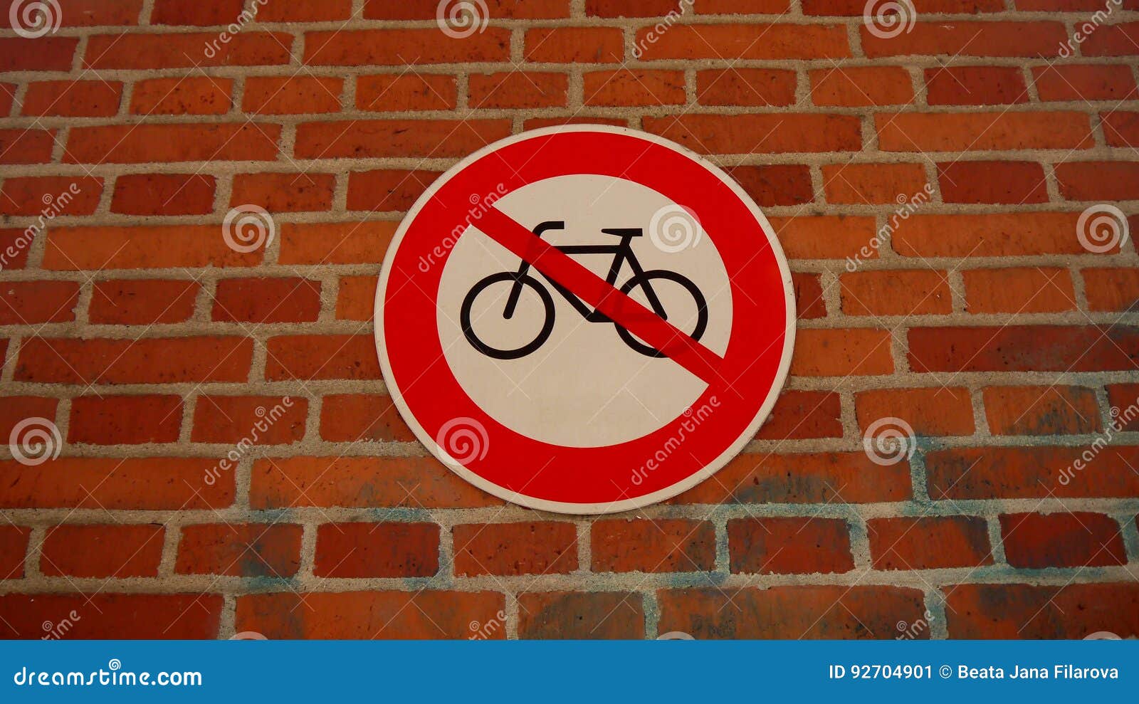 Bicycle stop sign stock image. Image of transportation - 92704901