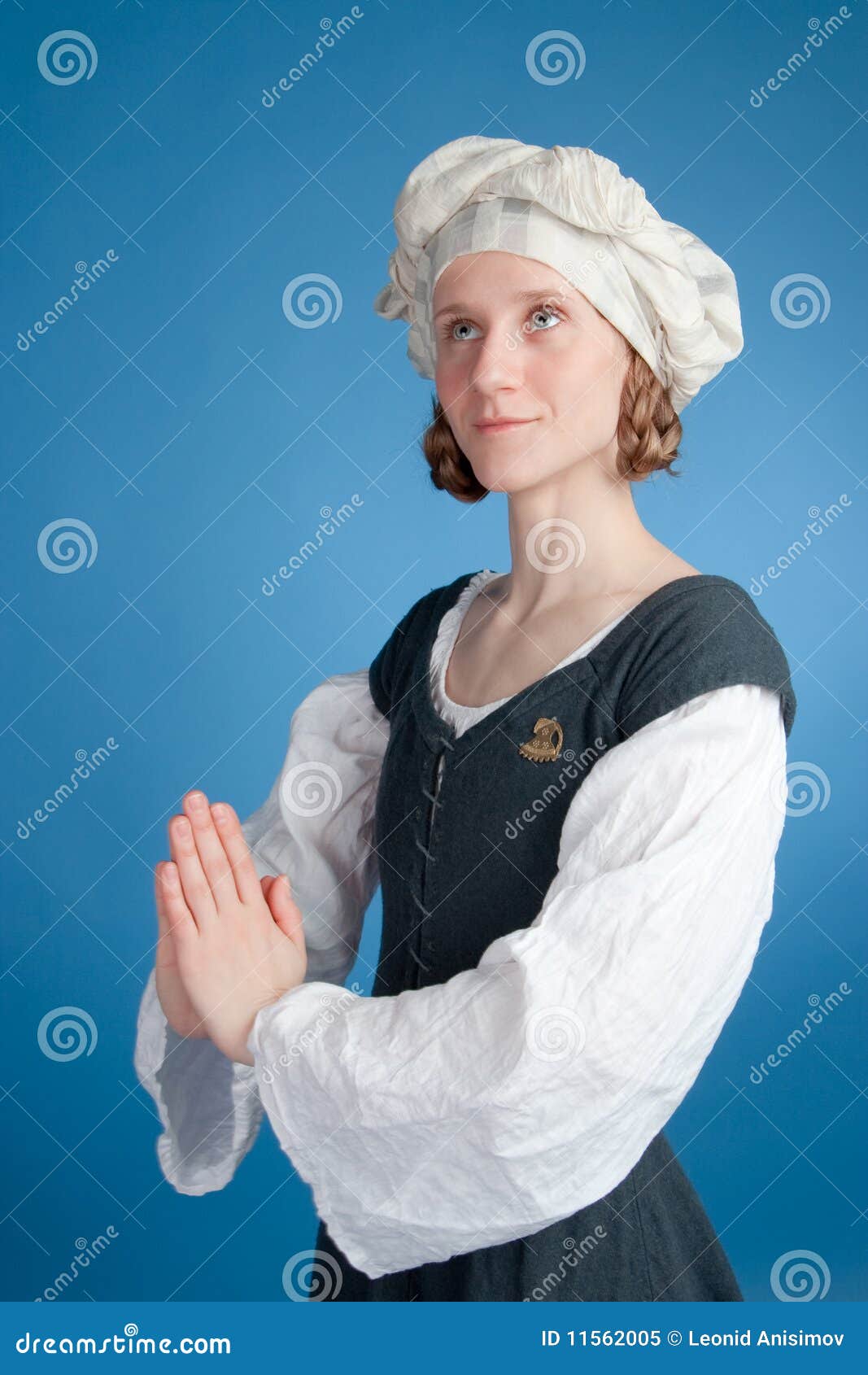 Biddend Wijfje in Middeleeuws Kostuum Stock Afbeelding - Image of ...