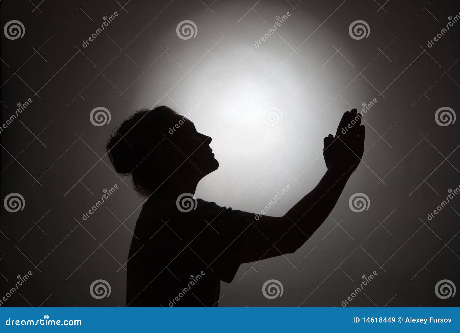 Biddende vrouw stock afbeelding. Image of aanhalen, gebaren - 14618449