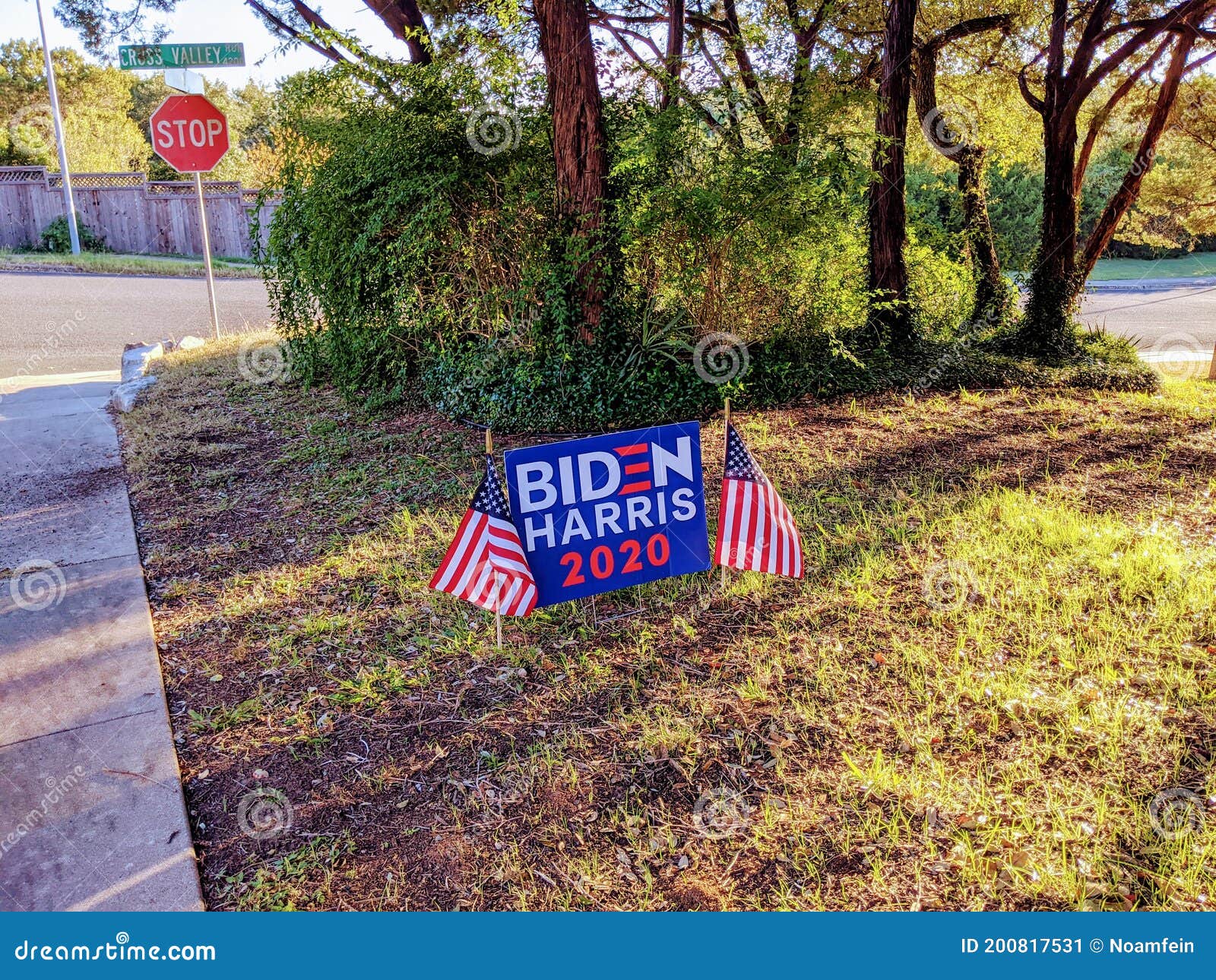 Biden Harris Election Yard Sign Editorial Photo - Image of biden ...