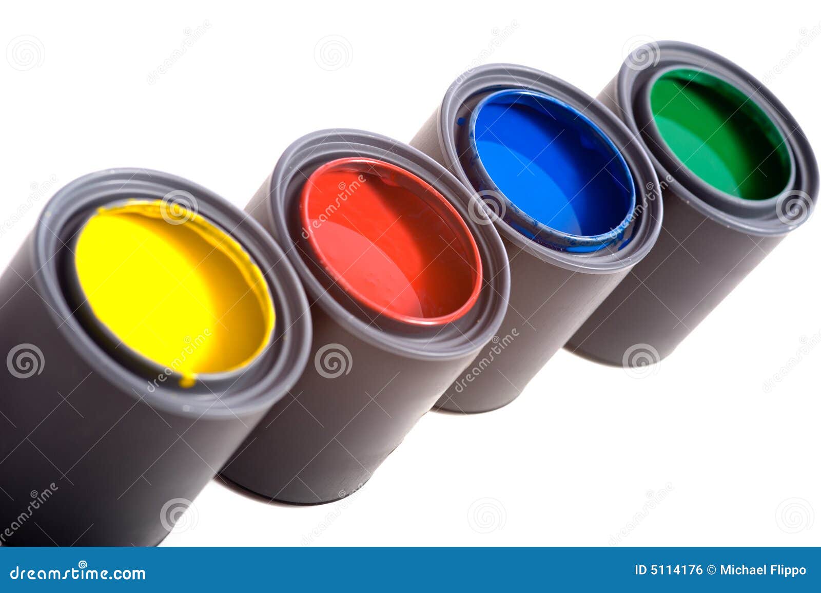 Bidons de peinture photo stock. Image du décorez, coloré - 5114176