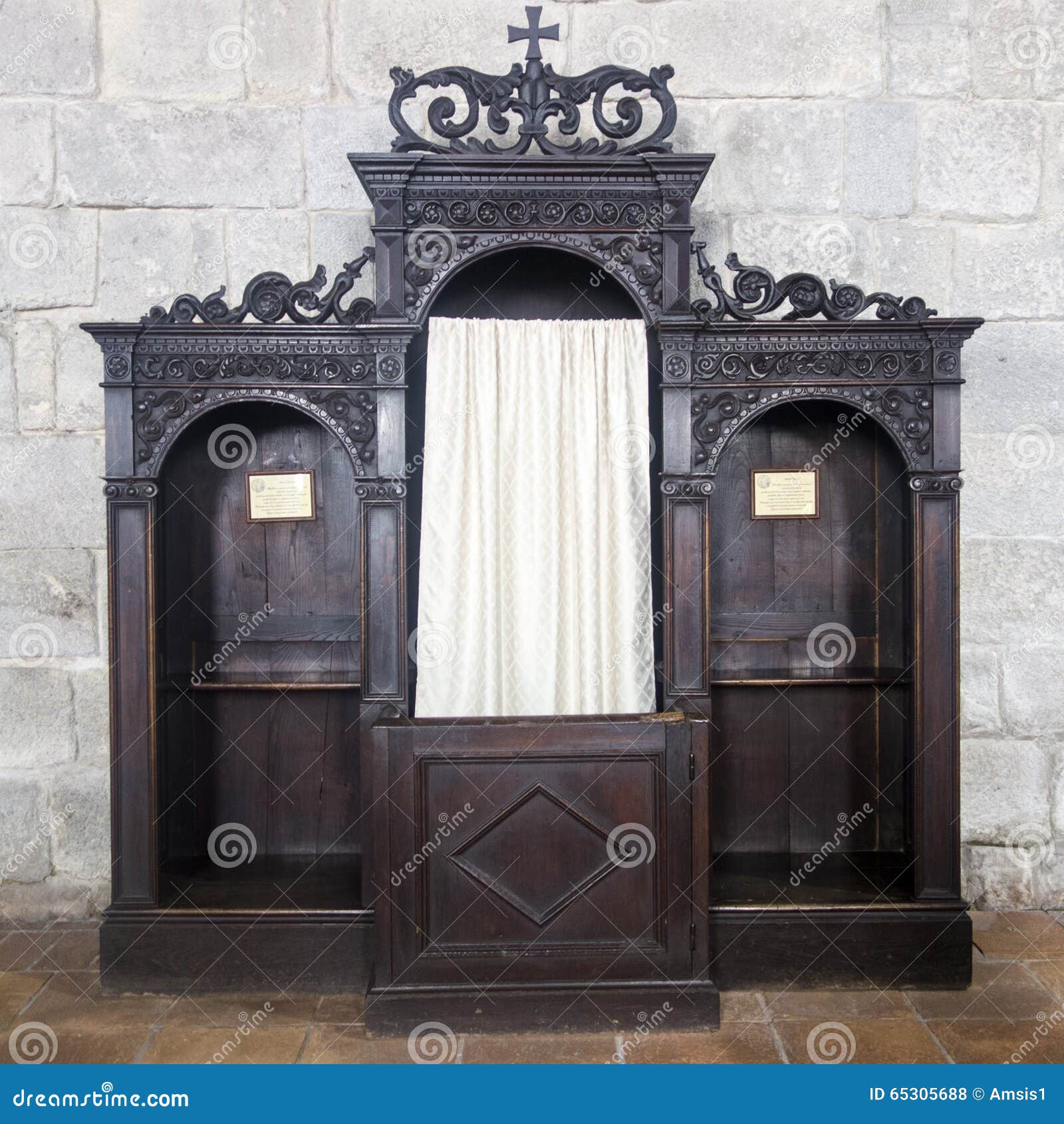 Biecht stock foto. Image of kapel, katholicisme, stijl - 65305688