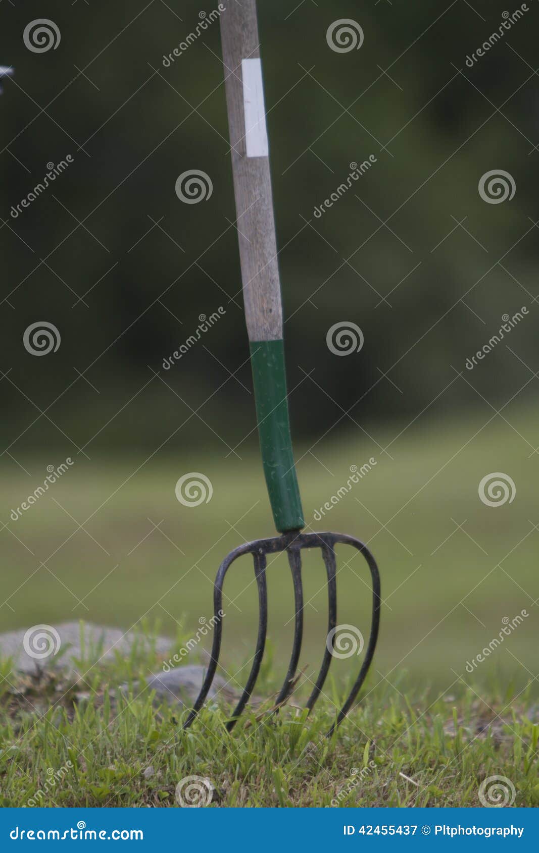 Bieldo en el control imagen de archivo. Imagen de granja - 42455437