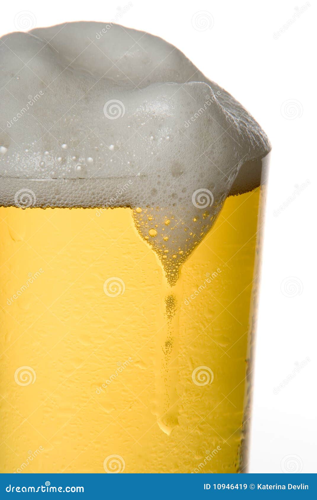 Bier van het vat stock afbeelding. Image of kraan, alcoholisch - 10946419