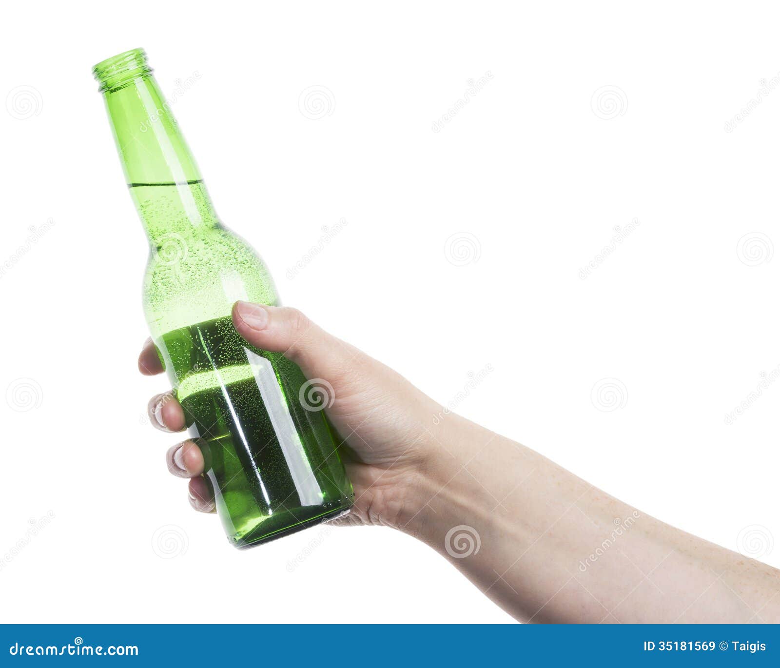 Bierfles in de hand stock afbeelding. Image of licht - 35181569