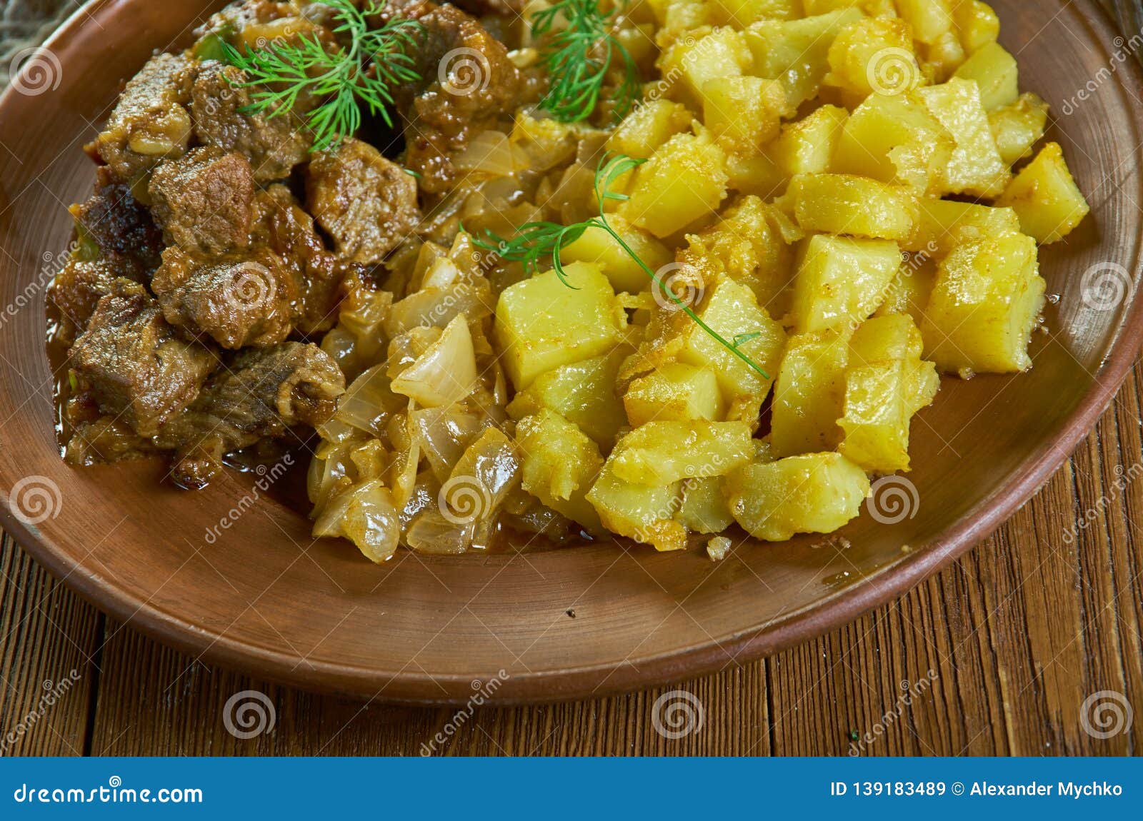 Biff Rydberg stock image. Image of onion, chop, pyttipannu - 139183489