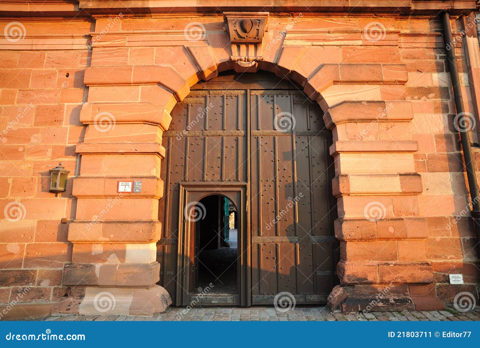Big Ancient Wooden Gate Stock Image - Image: 21803711