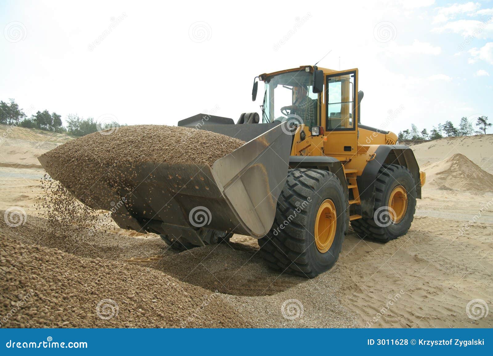 Big Backhoe and Full Bucket Stock Photo - Image of building, cabin: 3011628