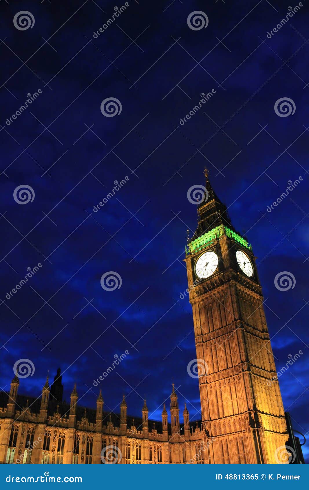 A Big Ben, Queen Elizabeth Tower at Night Stock Image - Image of ...
