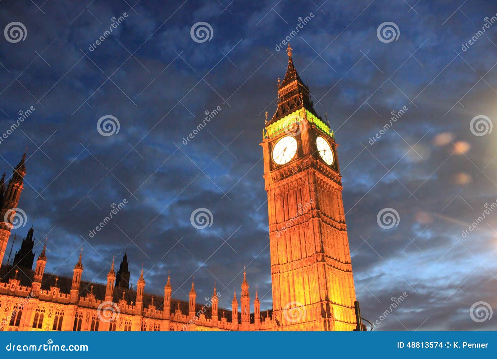 A Big Ben, Queen Elizabeth Tower at Night Stock Photo - Image of ...