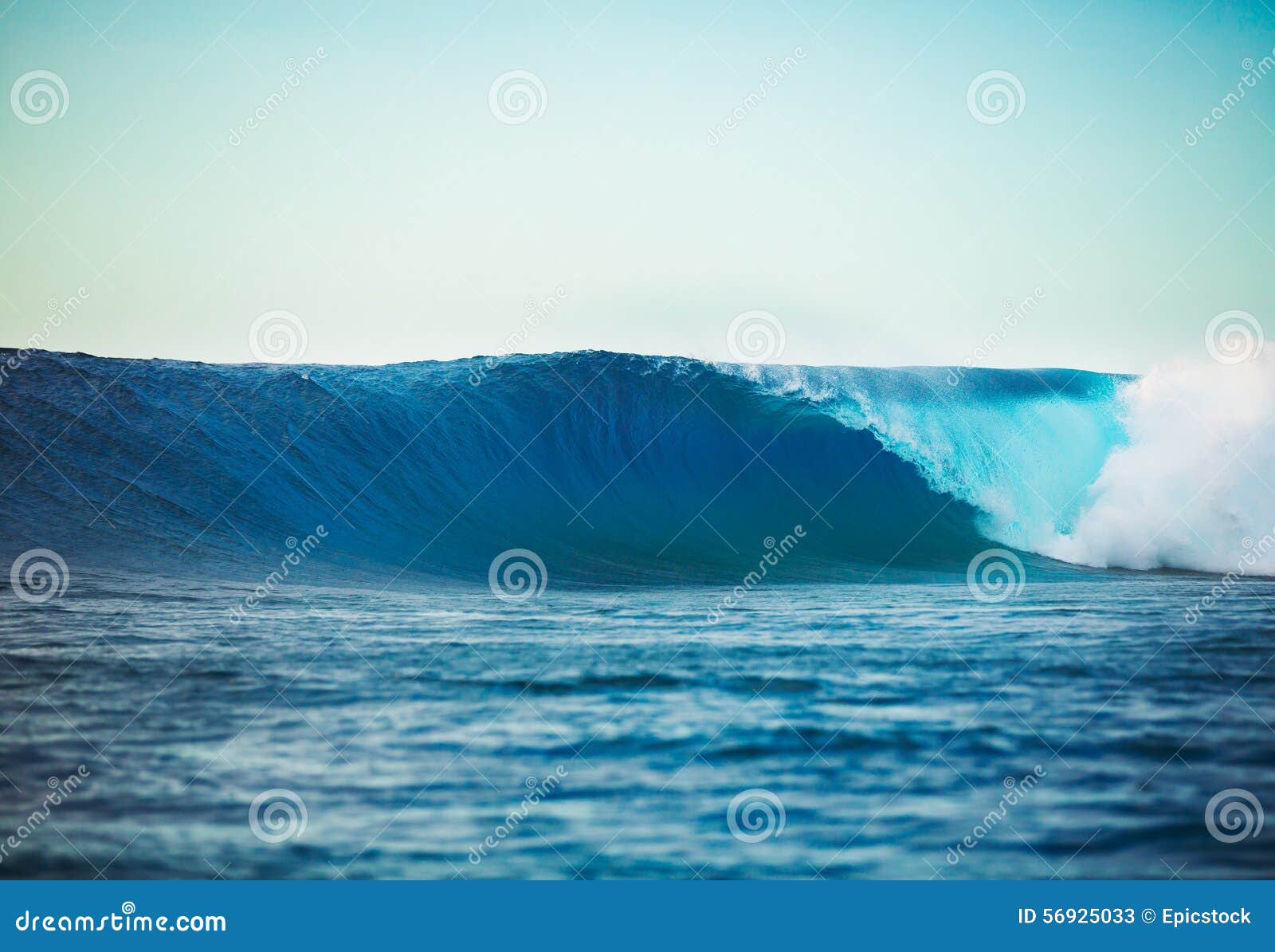 Big blue ocean Wave stock image. Image of hawaii, barrel - 56925033