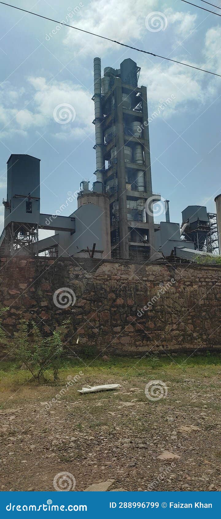 Big Cement Factory stock image. Image of iron, skyscraper - 288996799