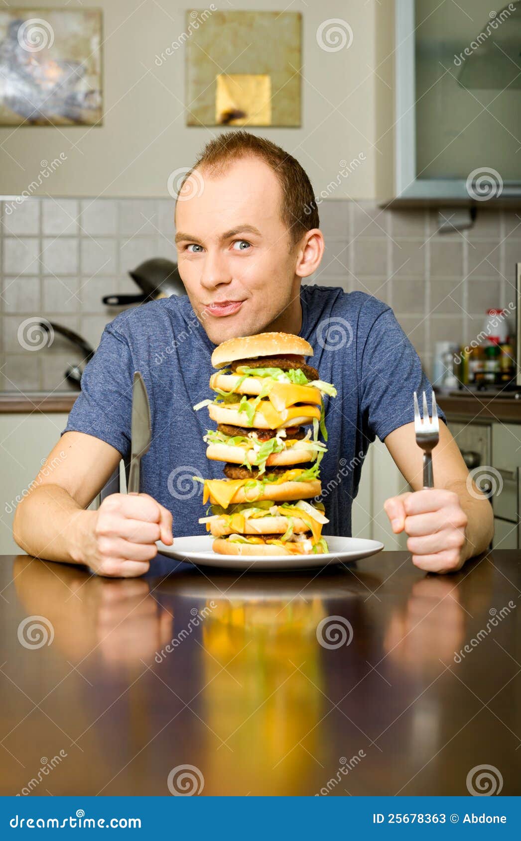 Big Cheeseburger stock image. Image of cheeseburger, plate - 25678363