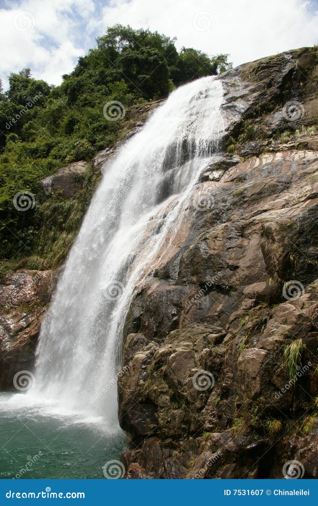 Big chute stock image. Image of waterfall, stone, linn - 7531607