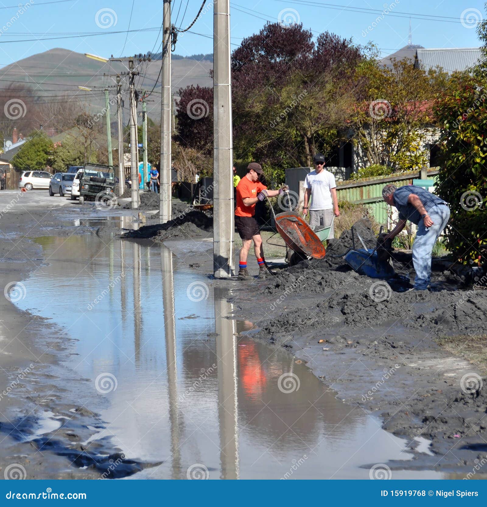 The Big Clean Up, Christchurch Earthquake Damage Editorial Stock Photo ...