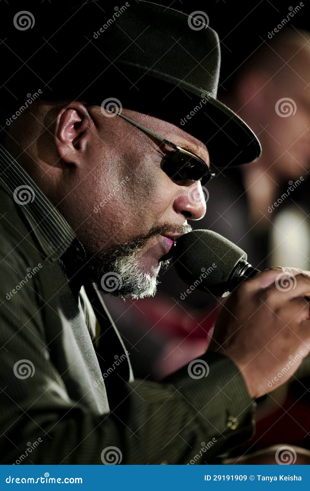 Big Daddy Wilson Sings in a Microphone Editorial Stock Image - Image of ...