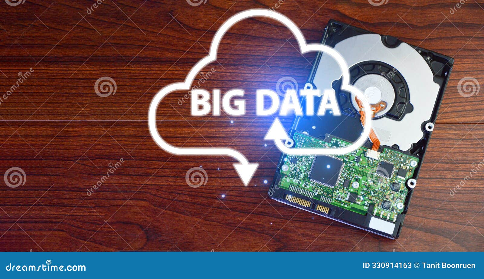 Big Data Storage and Analytics in the Cloud or on External Server Stock ...