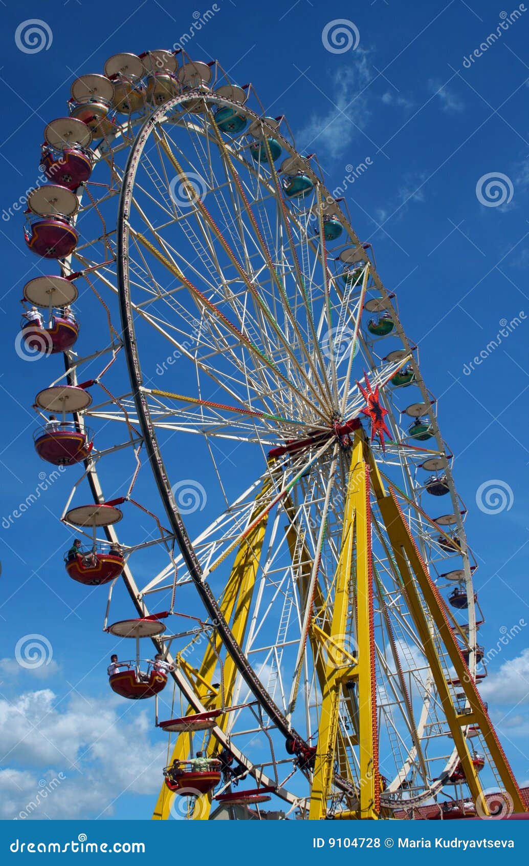 Big dipper construction stock photo. Image of attraction - 9104728