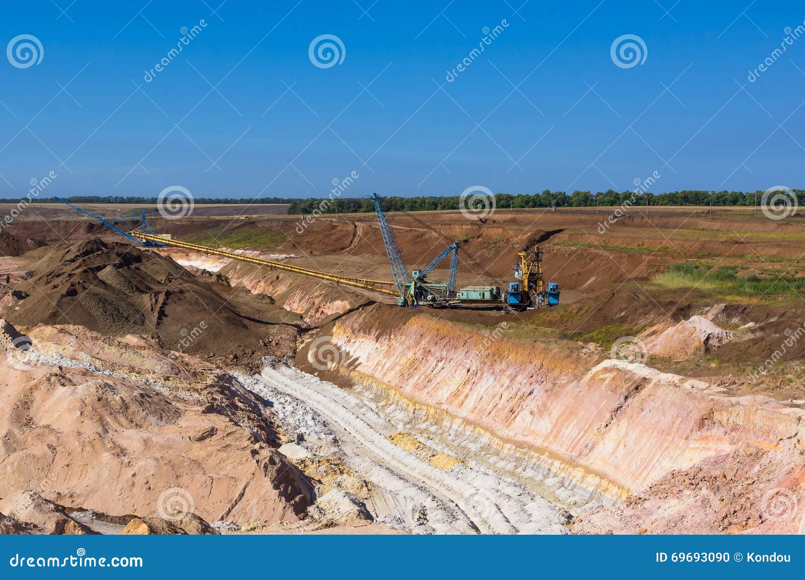 Big Dipper Dragline Excavator Stock Photography | CartoonDealer.com ...