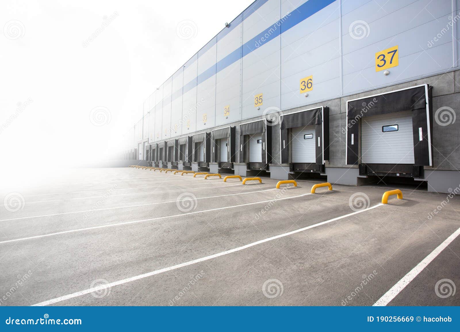 Big distribution warehouse stock image. Image of empty - 190256669